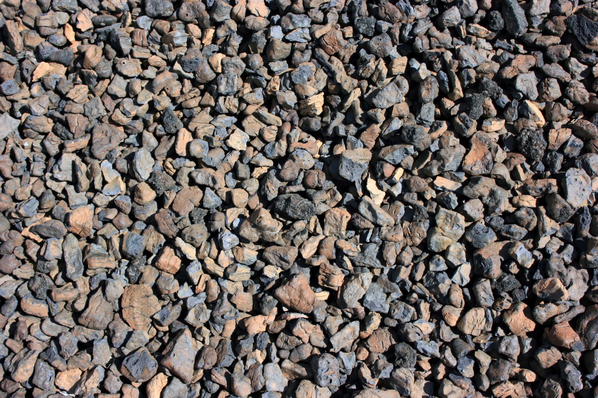 Autumn Smoke - Best Price Mulch Guarantee | Largest Unilock Provider